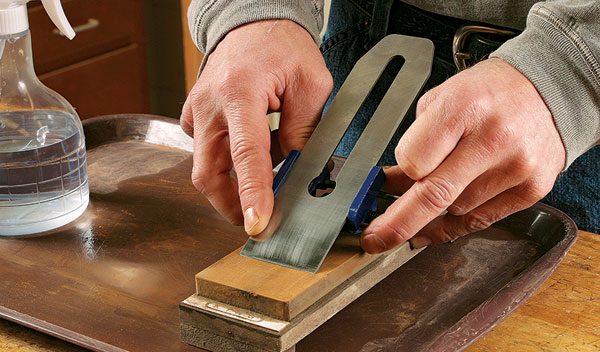 How much camber should be in plane irons? - FineWoodworking